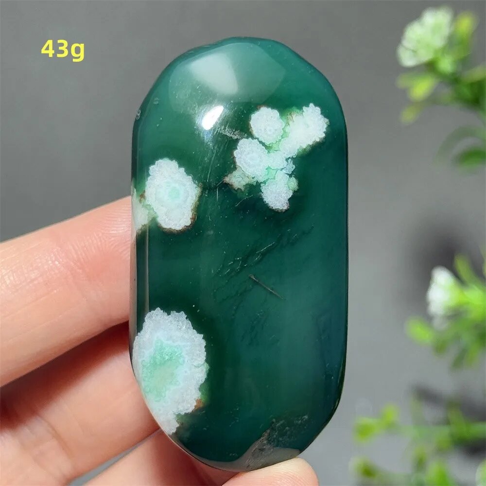 Зеленый агат, минерал для медитации 36 43g