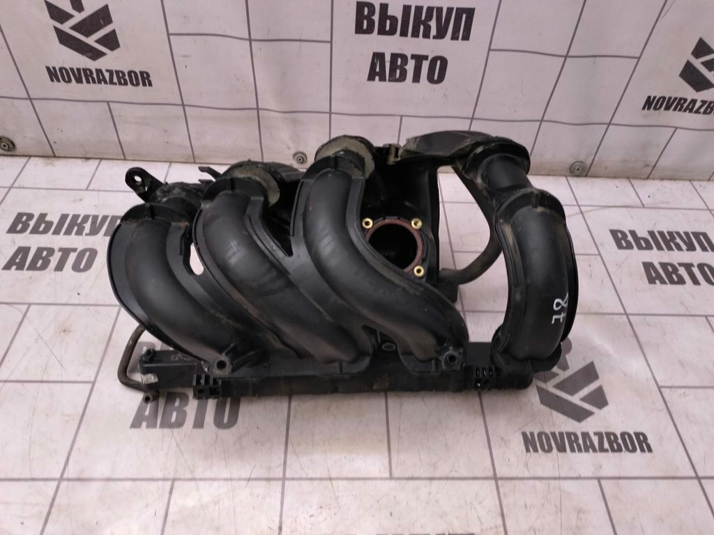 Коллектор впускной Ford Fusion 2002-2012