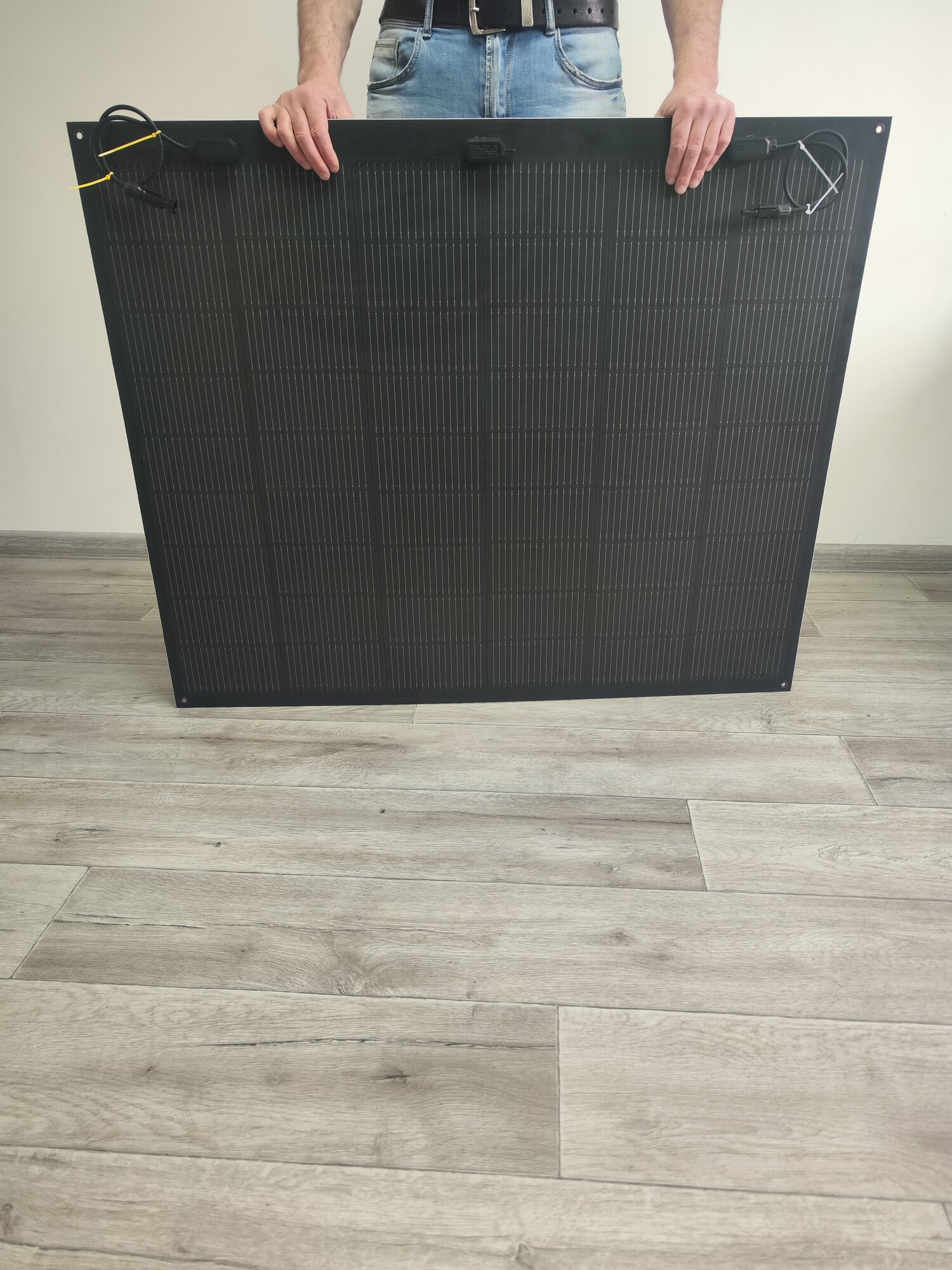 Солнечная батарея (панель) гибкая 200Вт Learnt