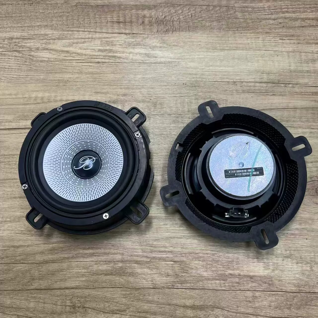 Burmester 6,5-дюймовый парный среднечастотный бас-динамик с 8-летней гарантией, универсальная совместимость для