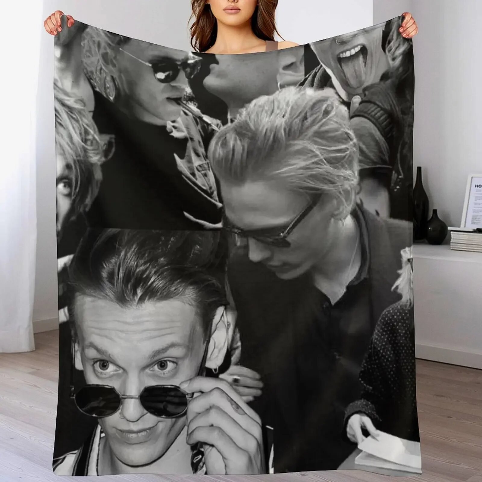 Плед Jamie Bower Collage 102x76cm
