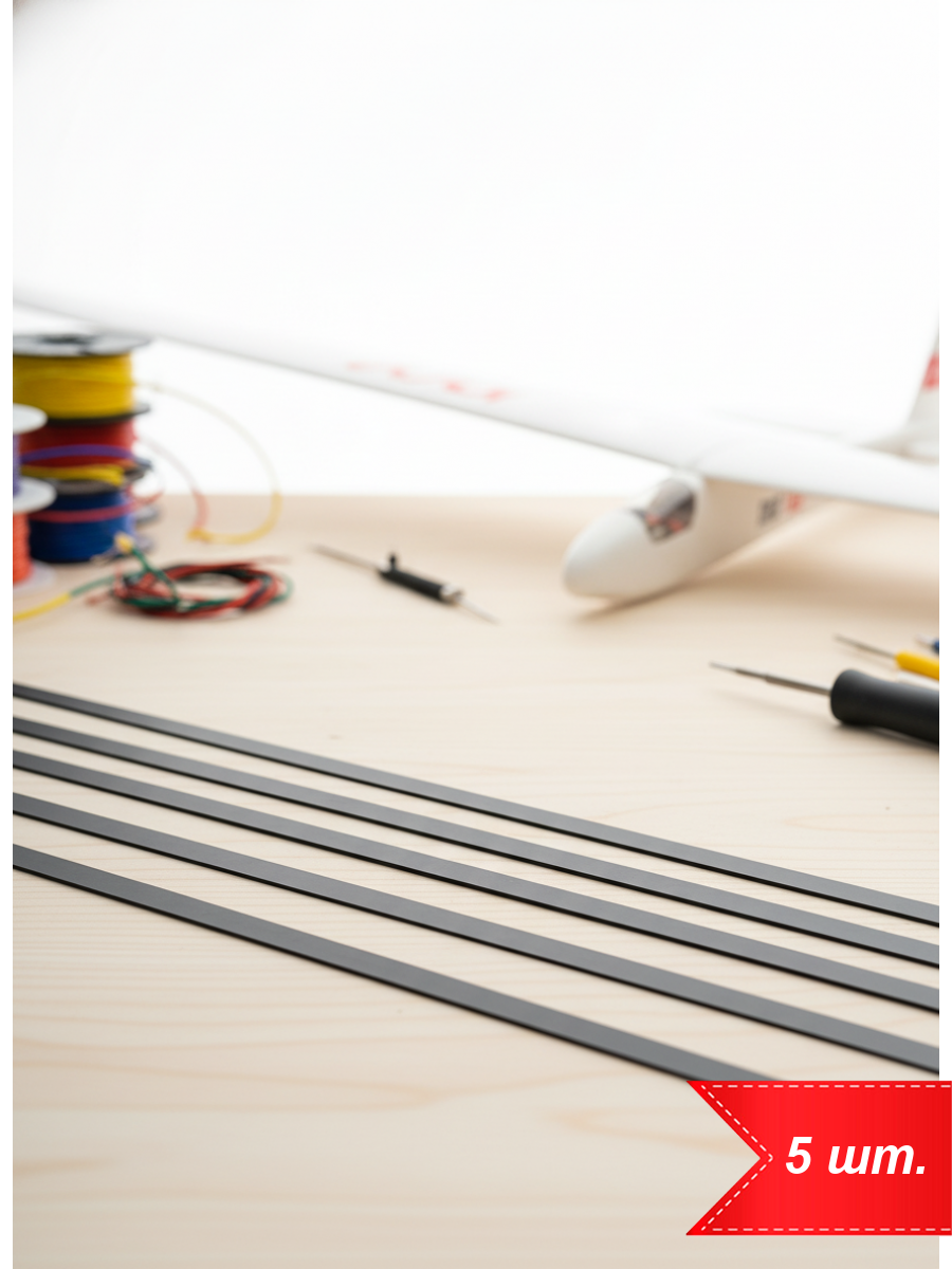 Карбоновая рейка 1 x 4 x 1250 мм для радиомоделей, упакован в пластиковую тубу (5 шт.)