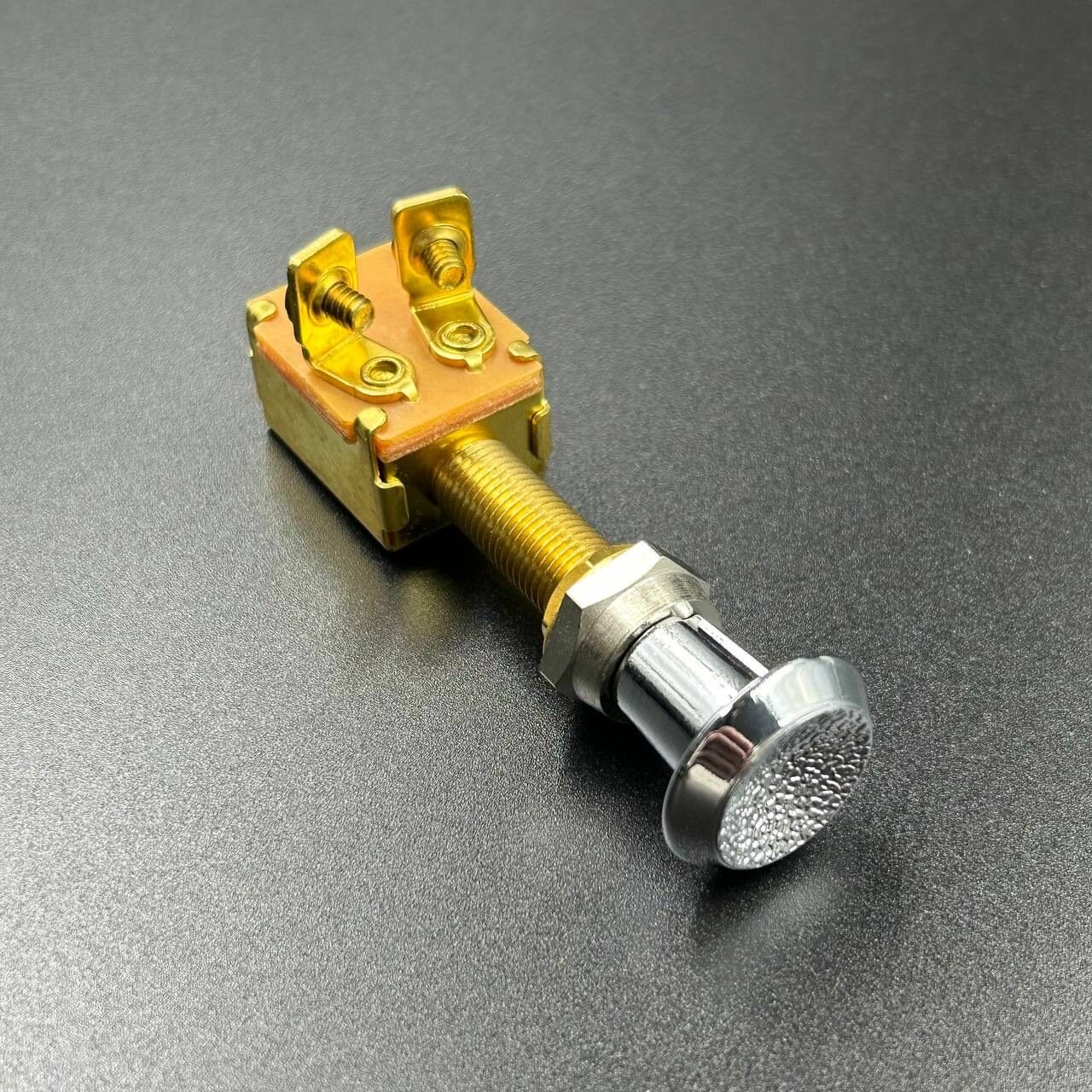 Кнопка ON-OFF с фиксацией (универсальная) (Omax), ОЕМ: YS-B1801-TW