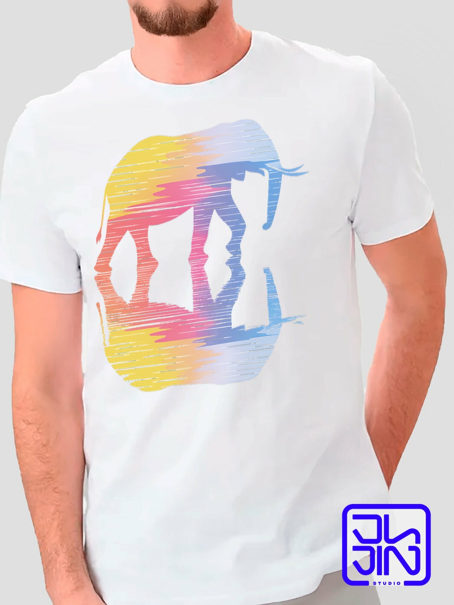 Футболка классическая мужская с авторским принтом Абстрактный радужный слон с отражением в воде, минималистичная композиция, белый хлопковый трикотаж с прикольным рисунком на груди