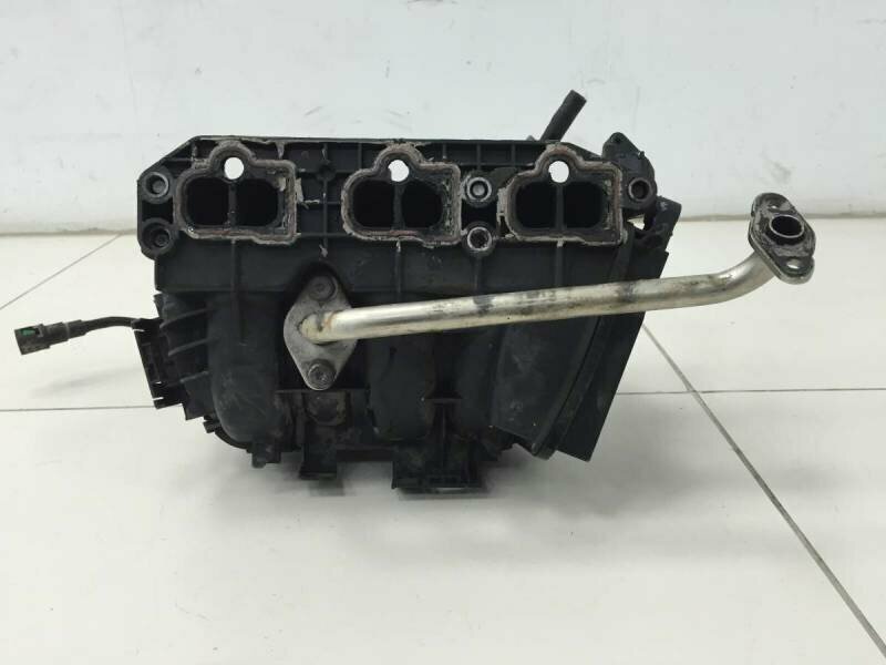 Коллектор впускной Opel Corsa D 2006-2015 кат.номер: 55557905 55562247