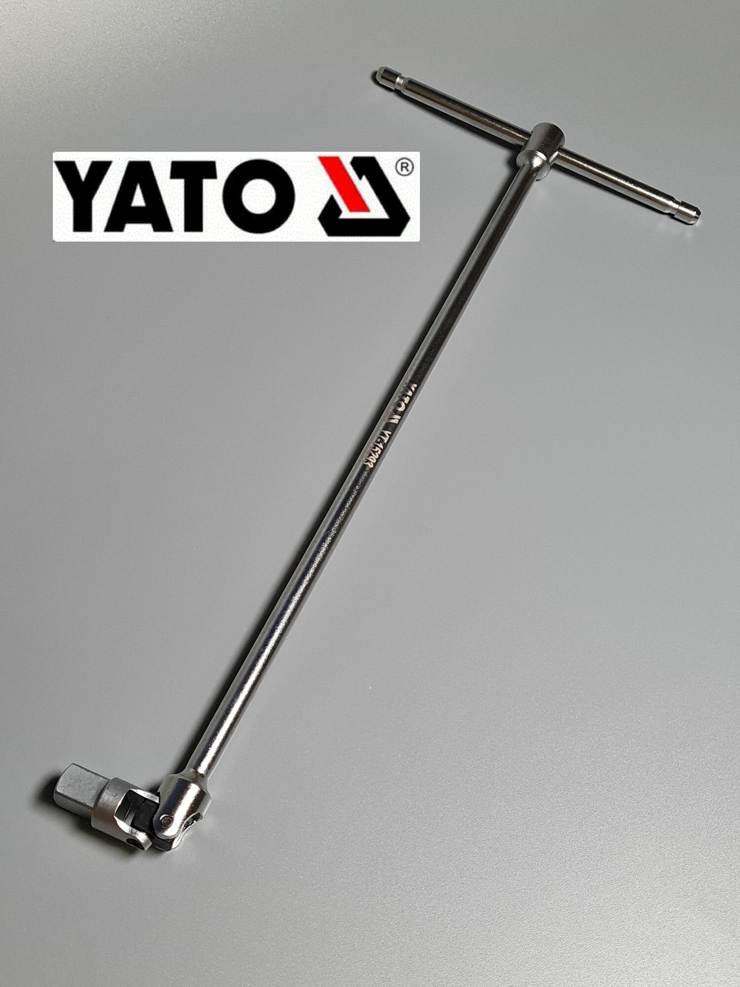 Вороток Т-образный с карданом 1/2" YATO YT-15293