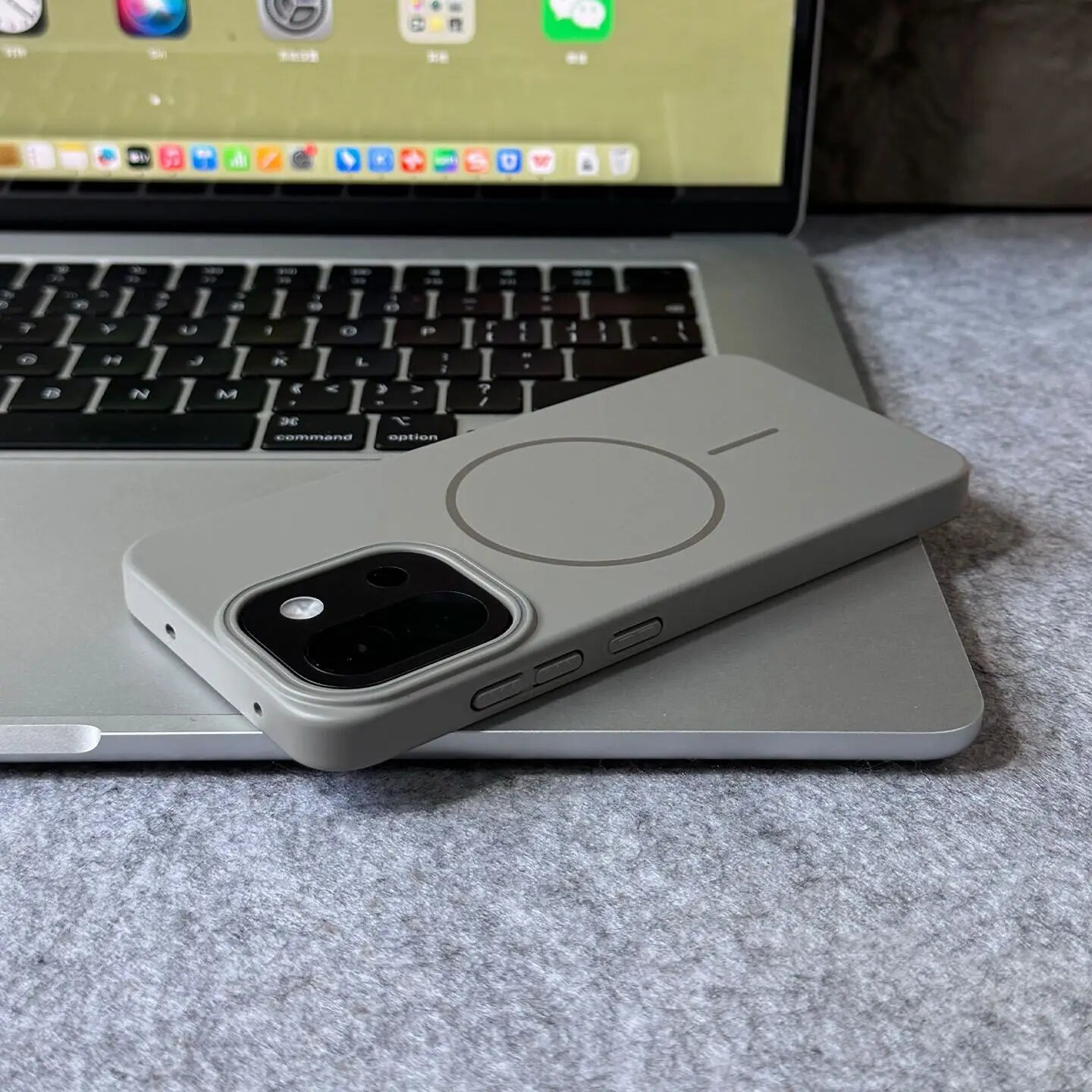Чехол OnePlus 13T Titanium Gray, серебряный