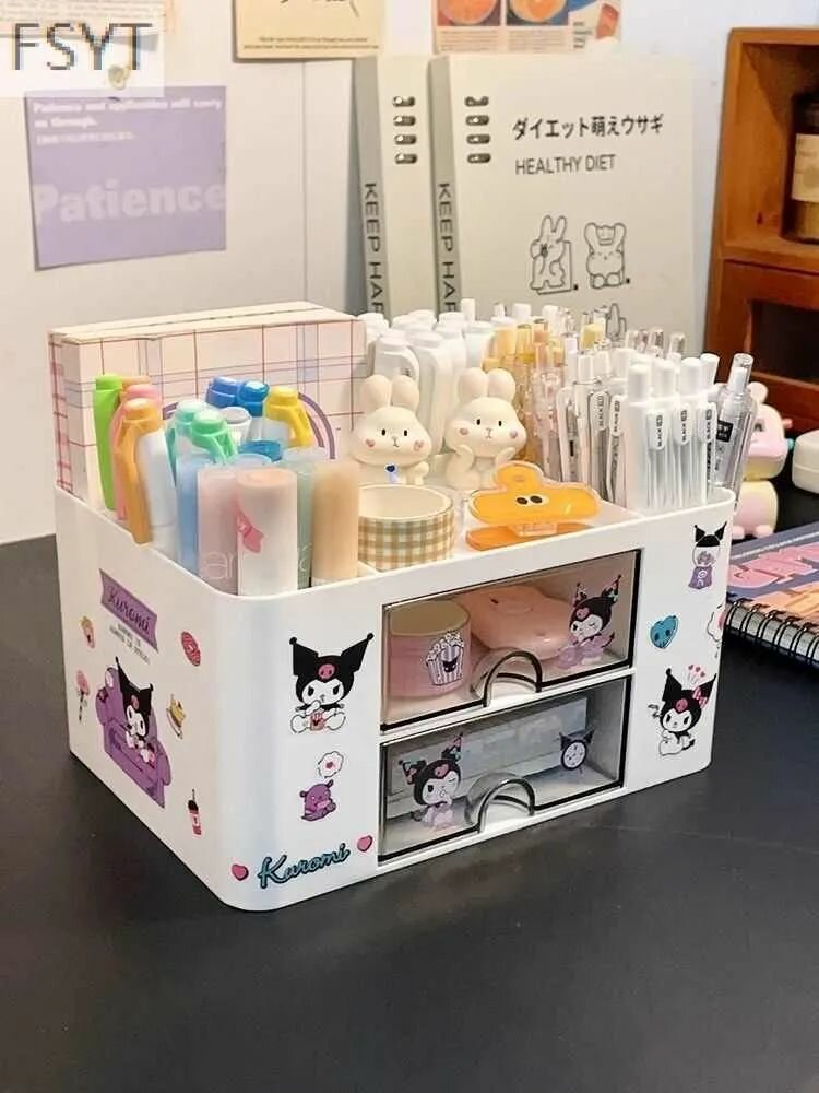 Kuromi Подставка детская канцелярская для ручек и карандашей органайзер для хранения канцелярии настольный