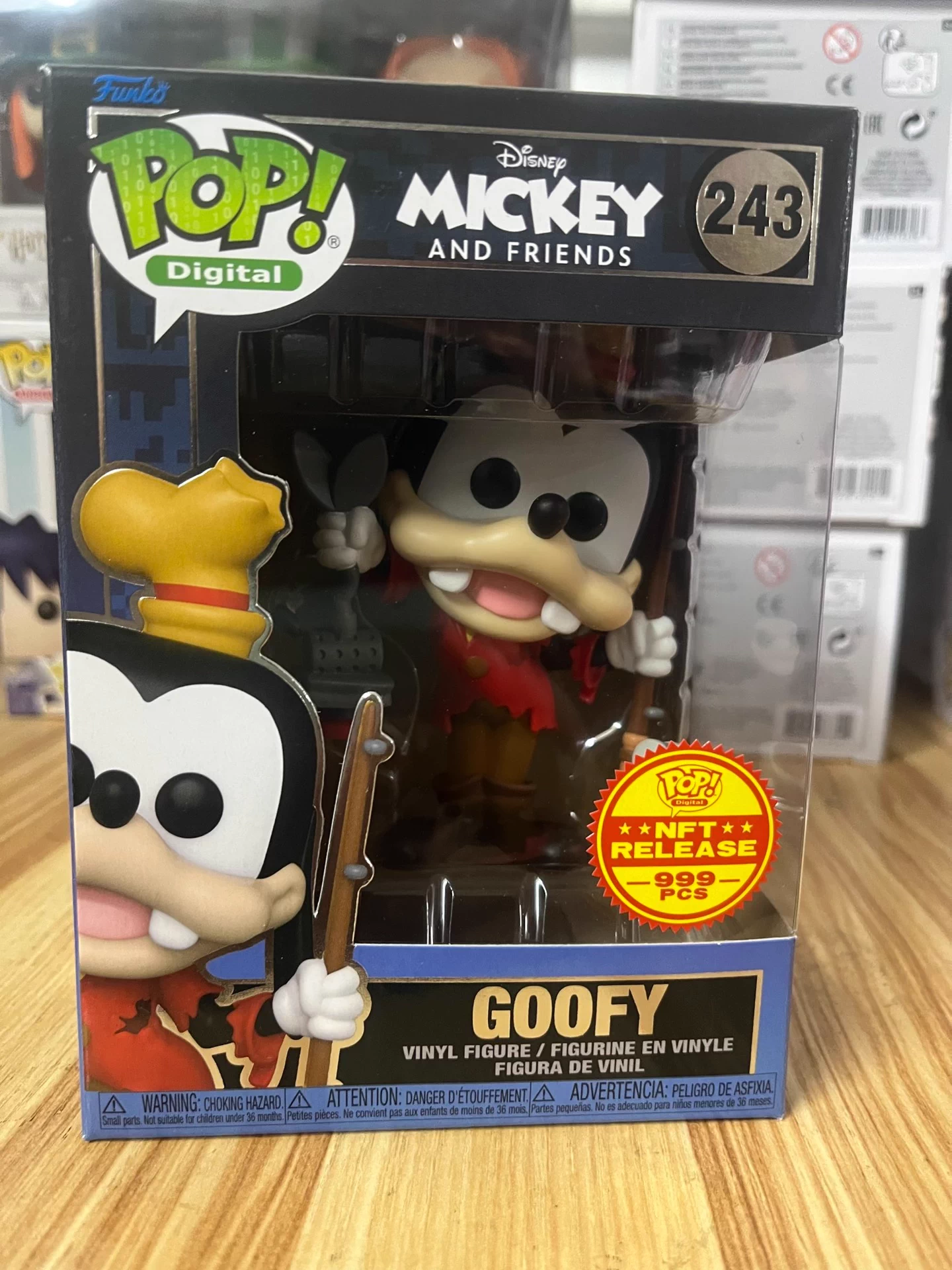 ! Digital Mickey and Friends №243: Виниловая фигурка Гуфи - друг Микки Мауса, в стиле NFT - релиза, ограниченный тираж из 999 экземпляров