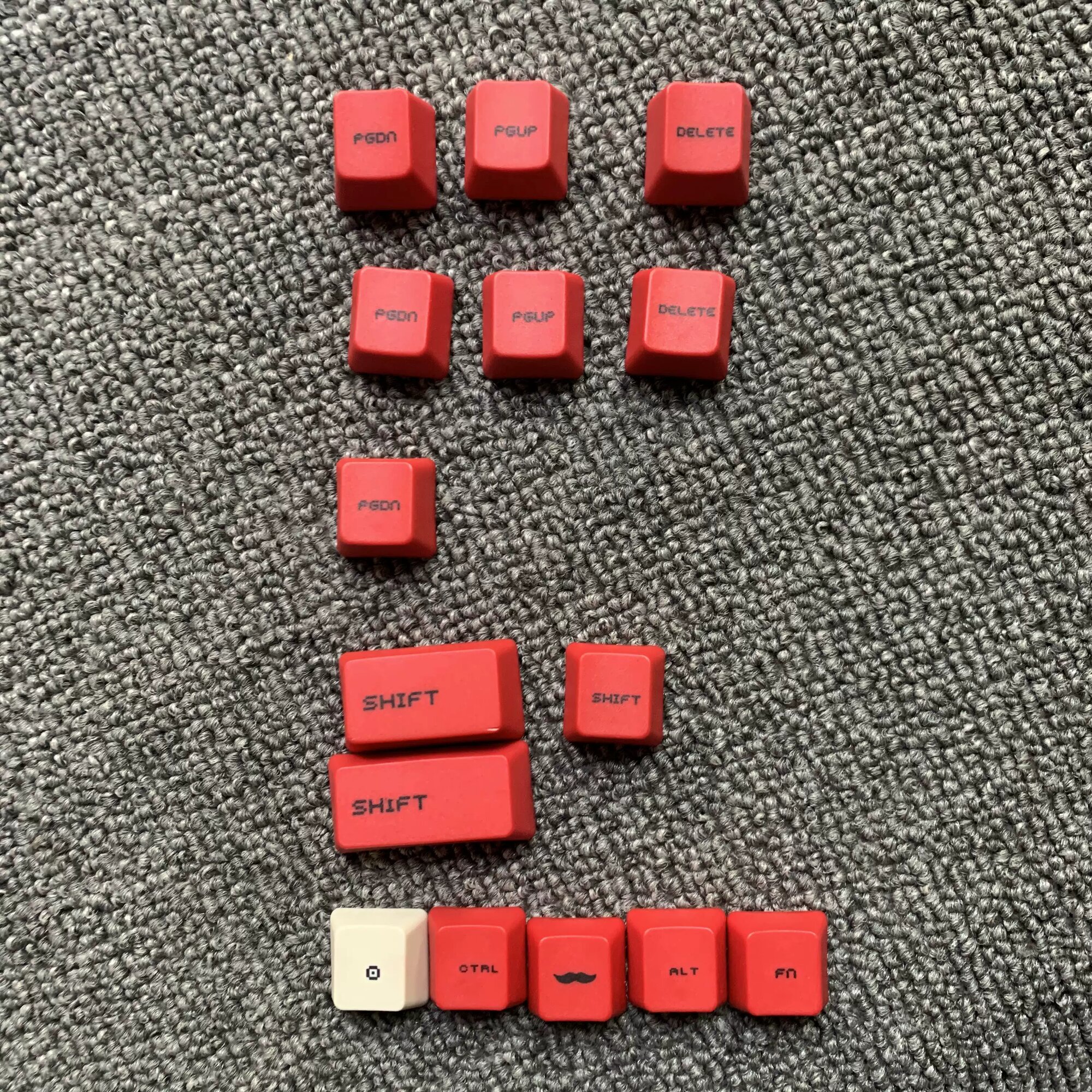 Механическая клавиатура R1, колпачки для клавиш OEM 1.75u, короткие Shift, Ctrl, Alt, Fn84, 68 клавиш, дополнительный