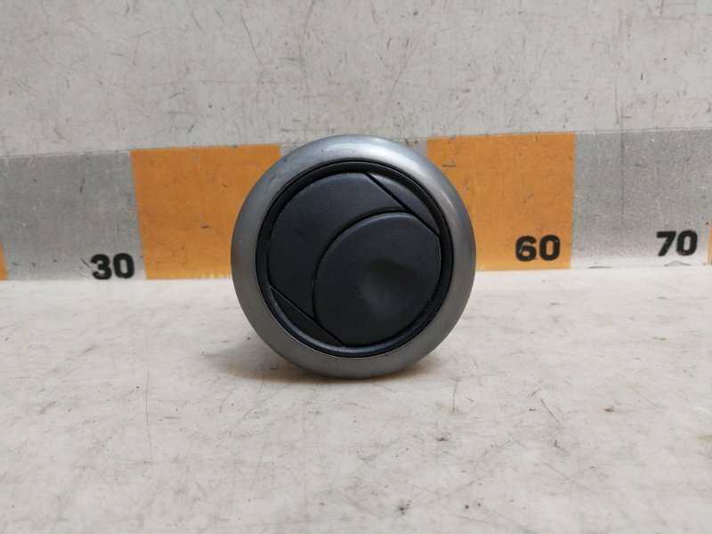 Б/У Дефлектор воздушный Nissan Note 2007 E11 475433 NISSAN арт. 687609U000