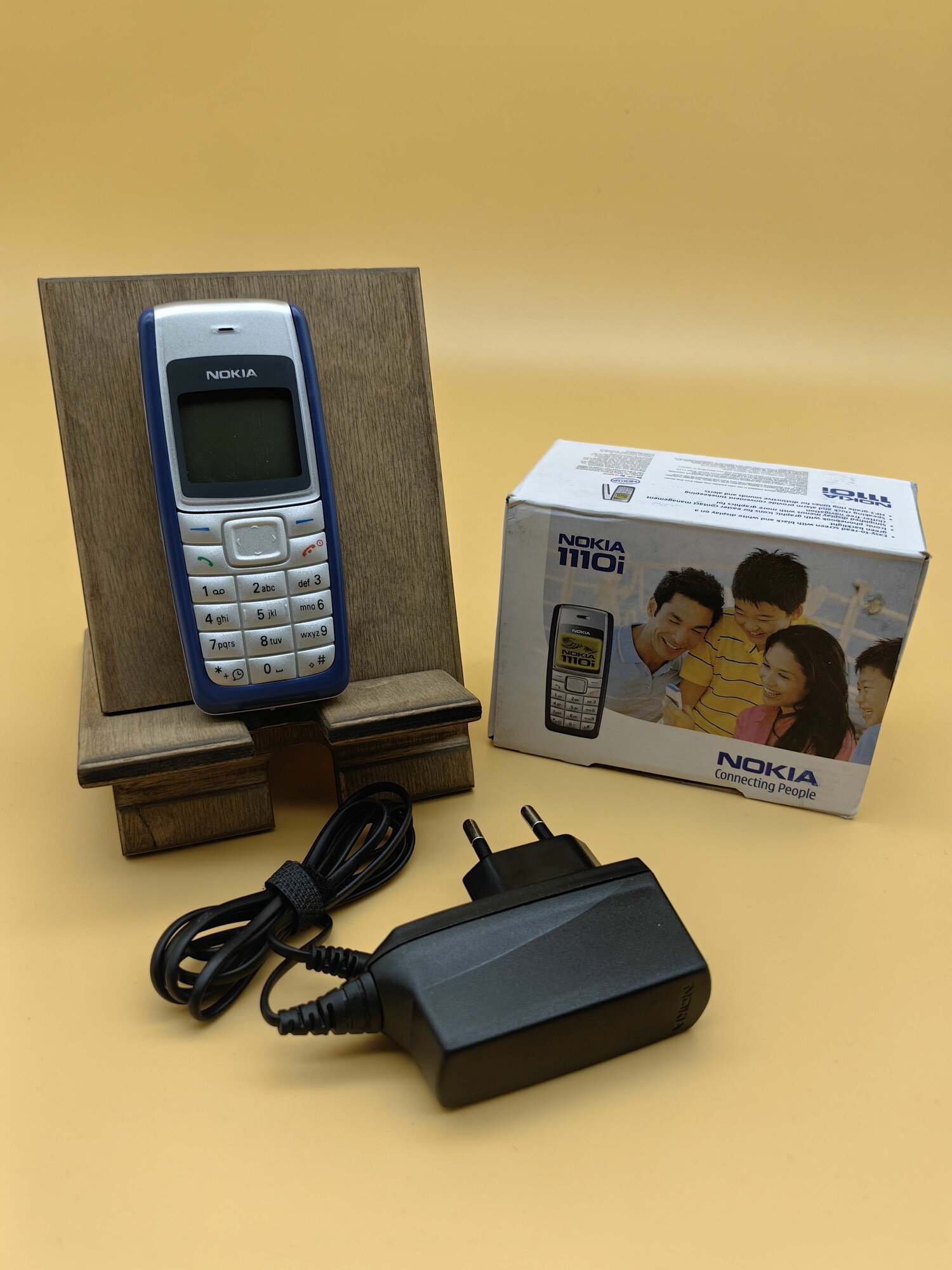 Мобильный кнопочный телефон Nokia 1110i, Синий