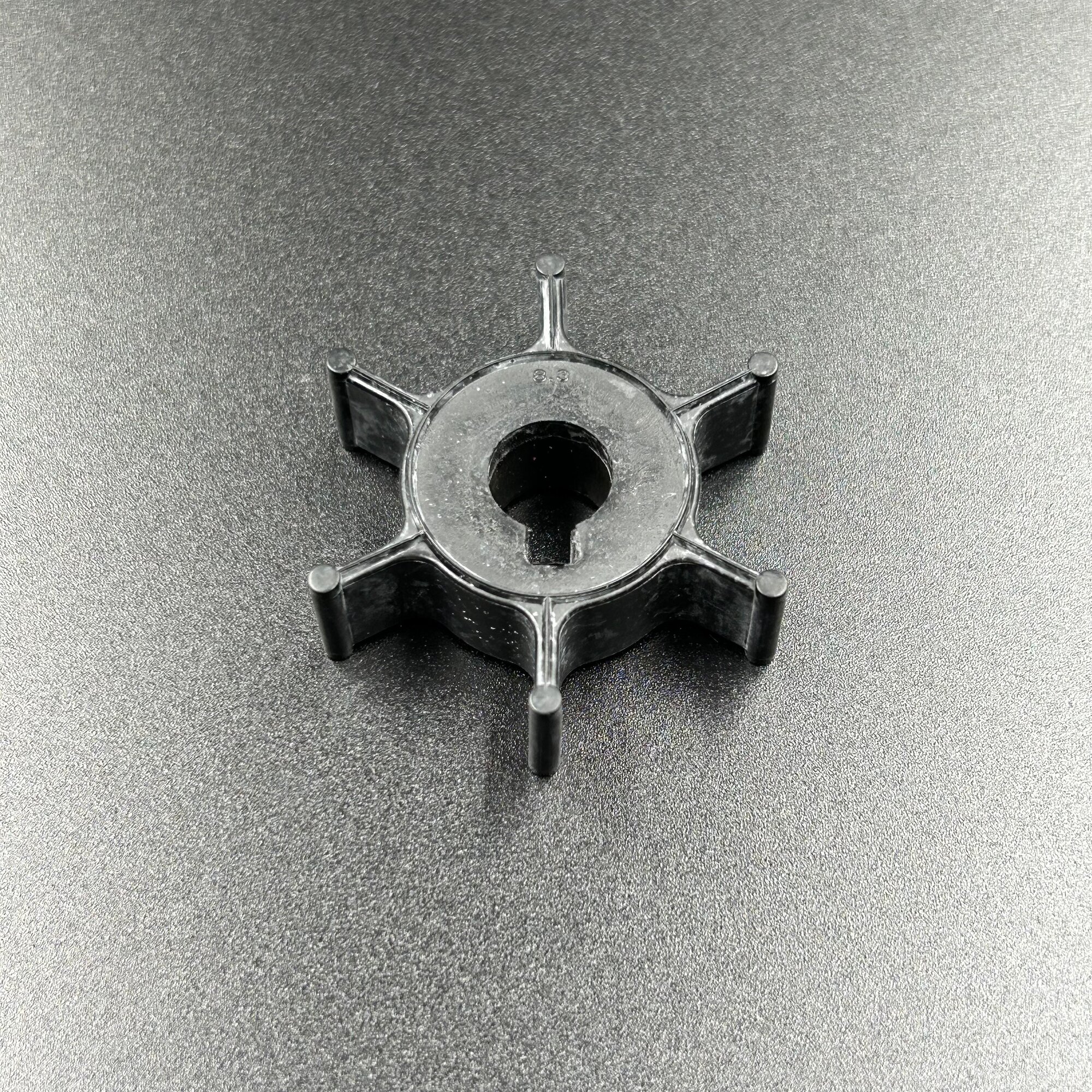 Крыльчатка помпы охлаждения Yamaha 2 (Производитель - Osaka) OEM номер: 646-44352-01; 6464435201