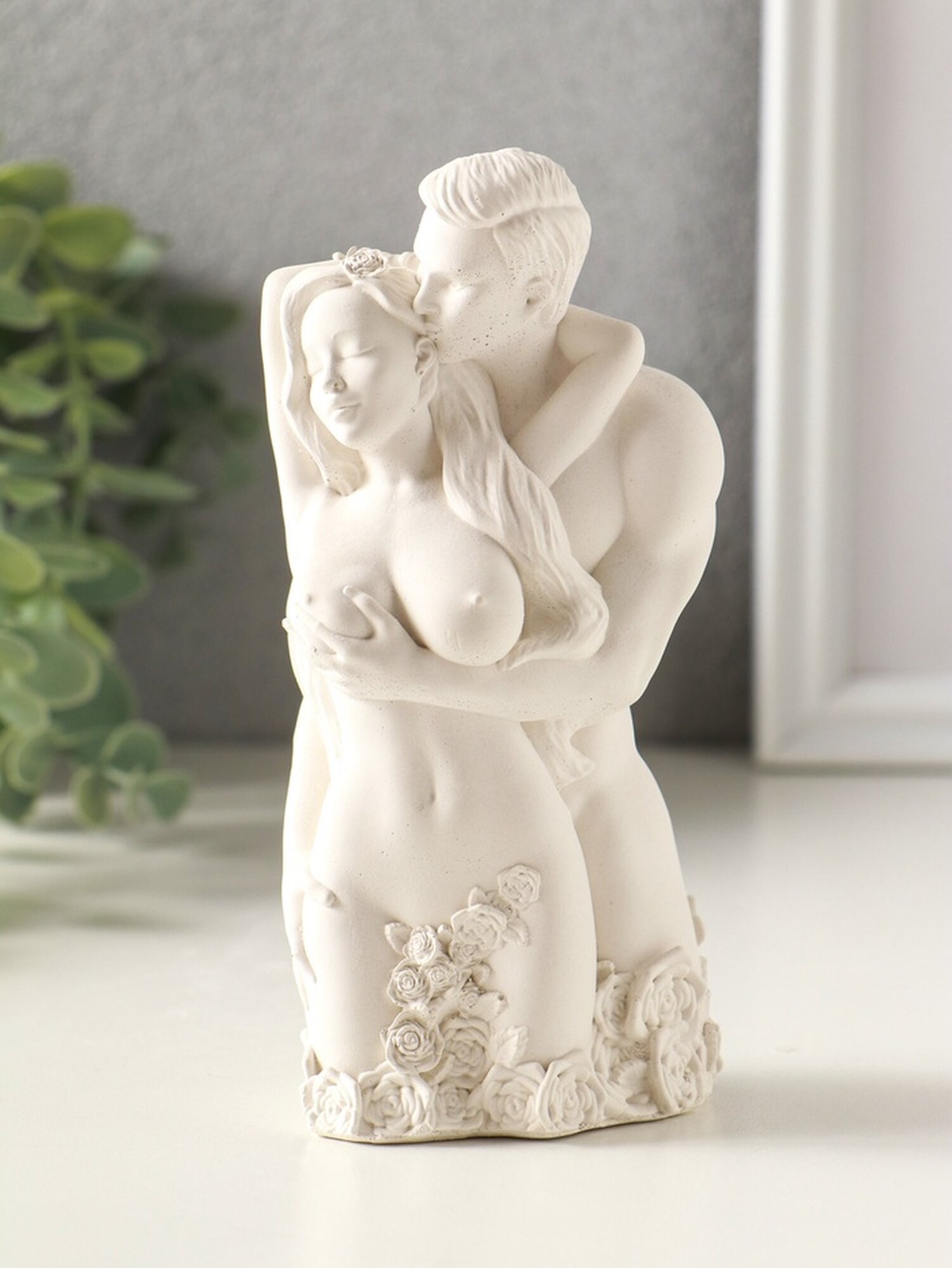 Статуэтка Сима-ленд "Влюбленные", гипс, размер 14x6 см, цвет белый