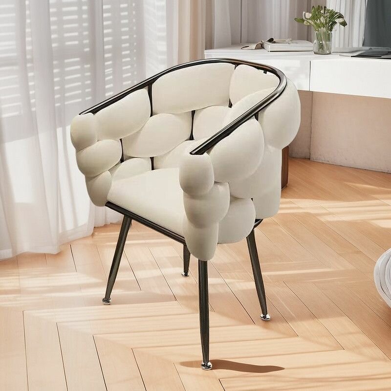 Кресло, 1 шт, 58х40х64 см. Черная рама - кремово-белый цвет