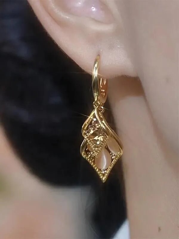Серьги с подвесками, кристаллы Swarovski, кофейный — фото 1