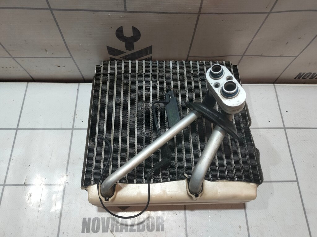 Испаритель кондиционера Hyundai Elantra 3 00-05