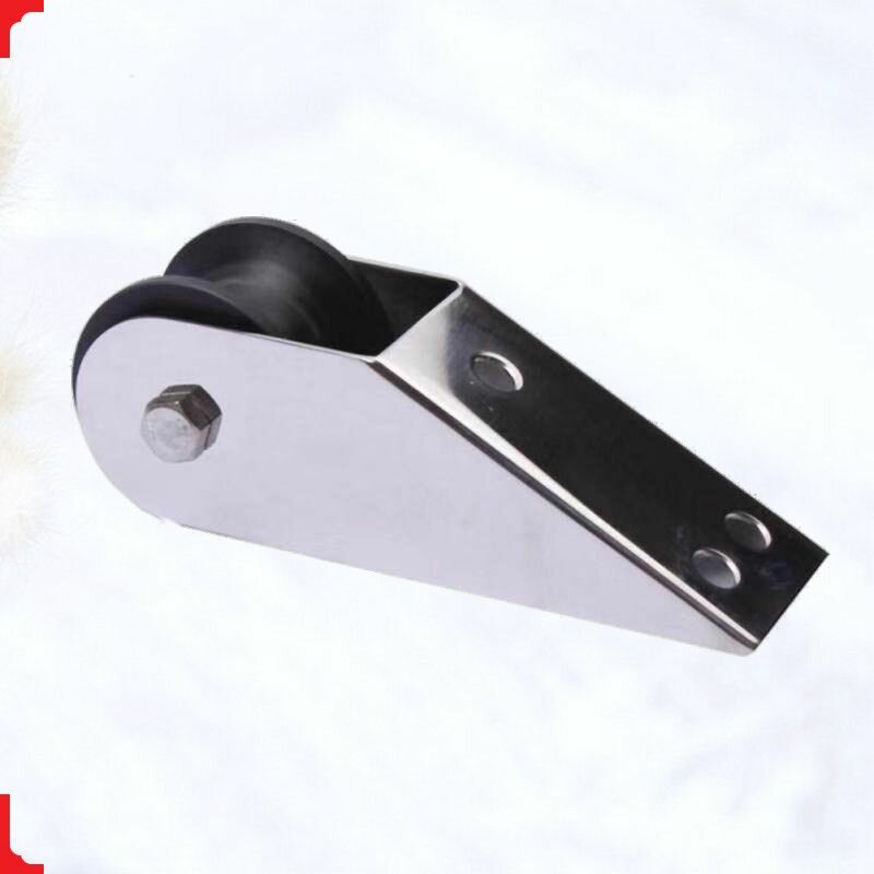 Кнопка управления якорной лебедкой