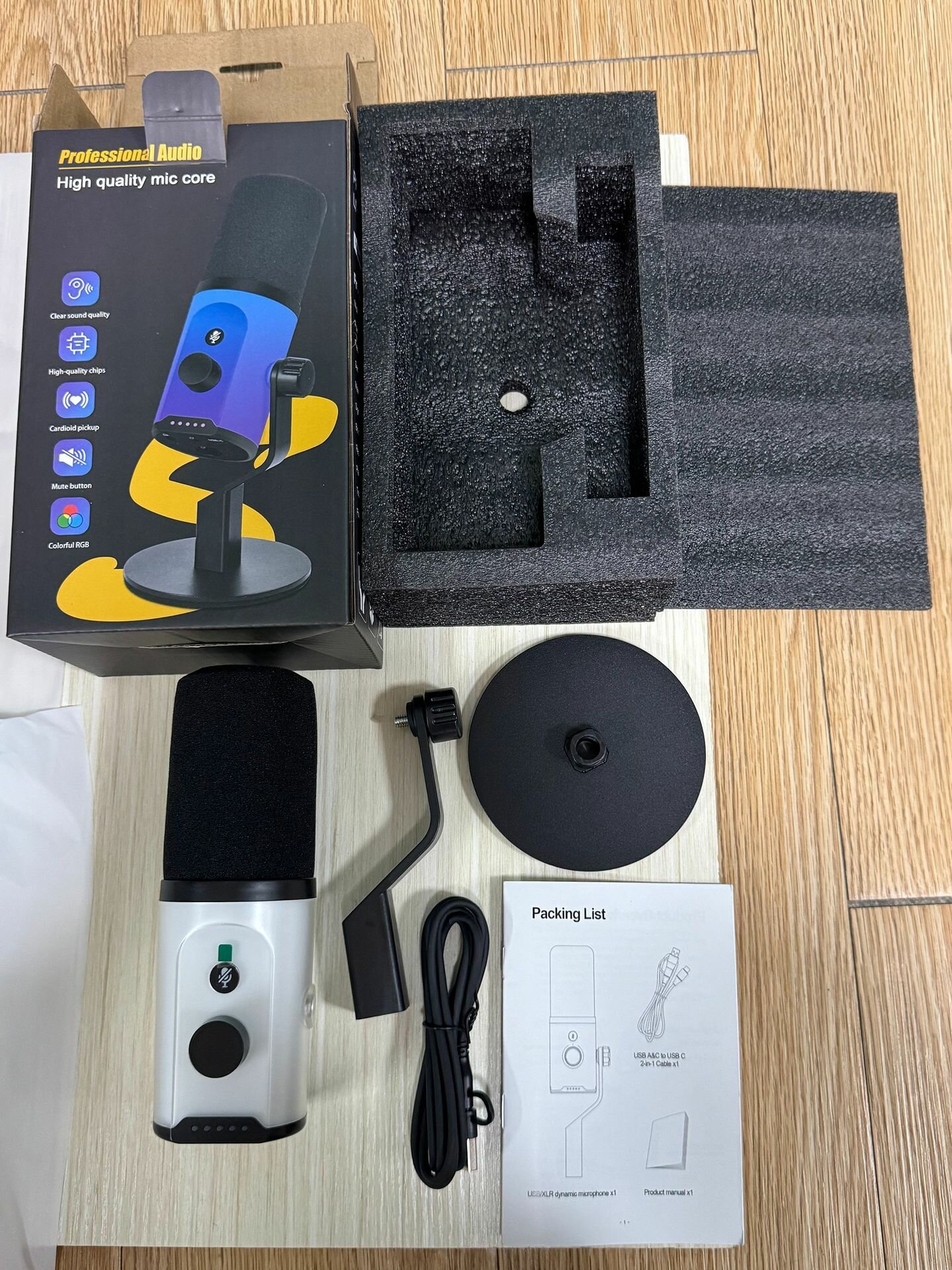 Настольный XLR/USB динамический микрофон без батареек для игр, прямой трансляции, записи, пения, настольный компьютерный RGB микрофон