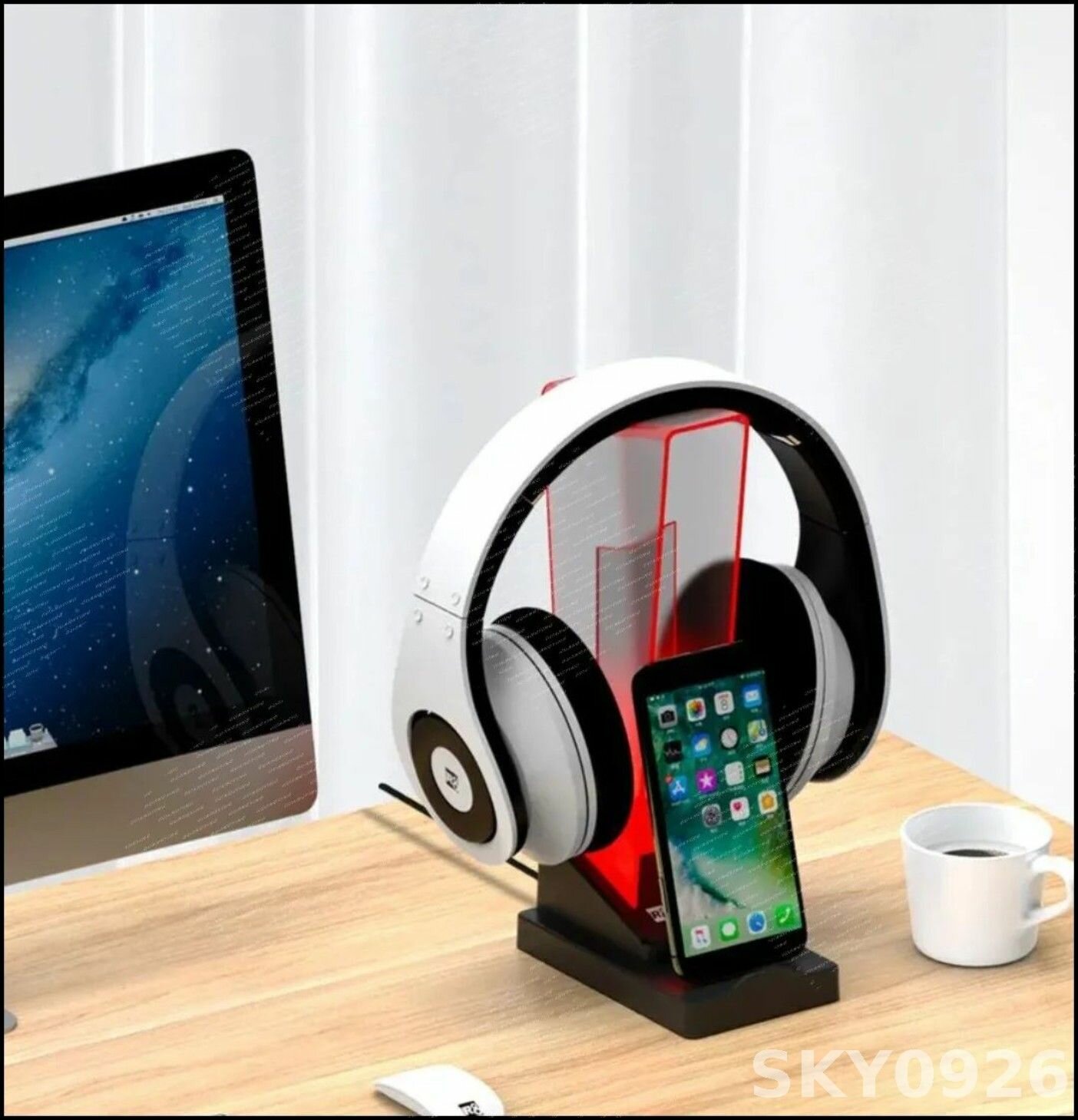 Подставка для наушников с вертикальной подсветкой и четырьмя USB-портами расширения