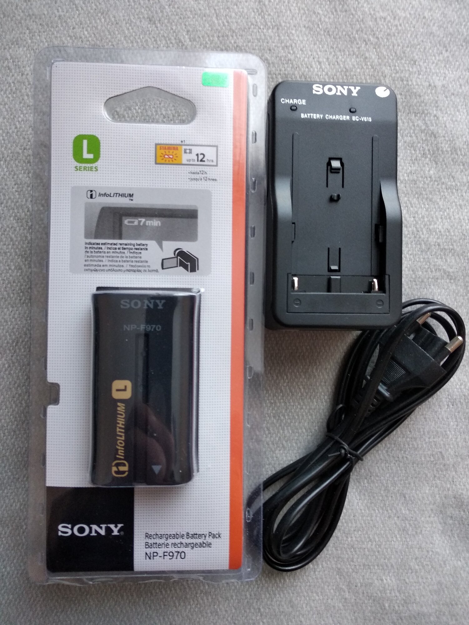 Аккумулятор Sony NP-F970+ зарядка BC-V615 для Sony видеокамер