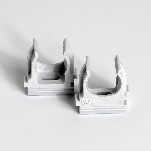 Держатель для труб (клипса) d16мм сер. (уп.100шт) TOKOV ELECTRIC TKE-LC-16-C06/100