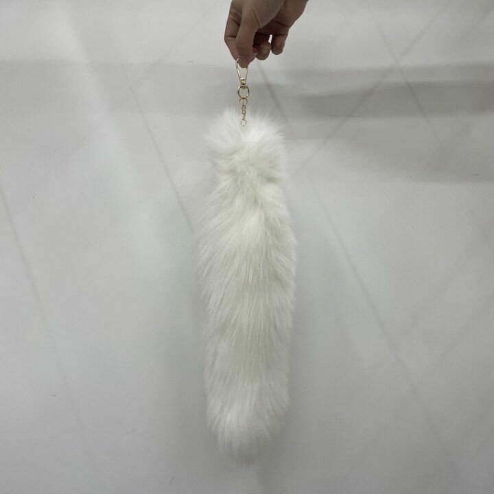 Хвост для квадробики на карабине серый белый длинный пушистый / кошка / для квд