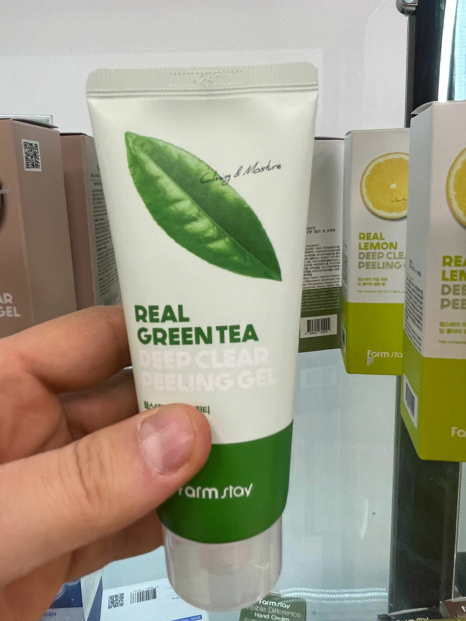 FarmStay Real Green Tea Deep Clear Peeling Gel. Корейский пилинг-скатка с экстрактом зеленого чая