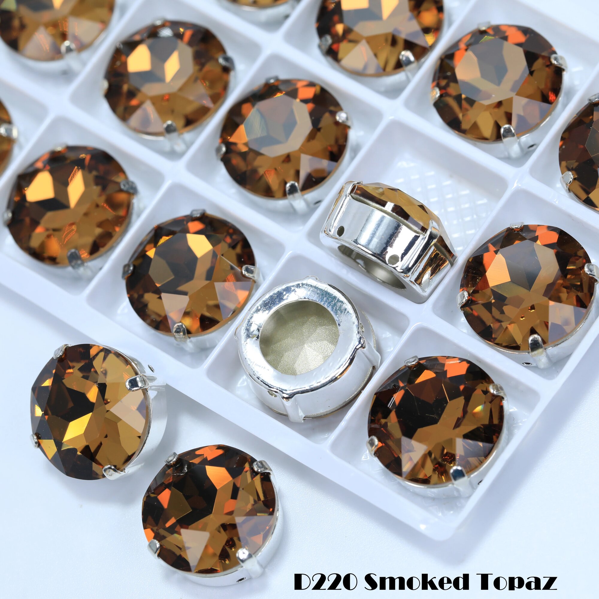 Стразы стеклянные D220 Smoked Topaz, Silver Claw