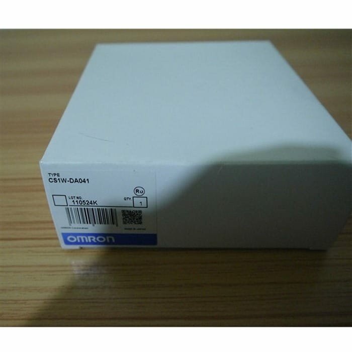 Модуль Omron CS1W-DA041 — фото 1