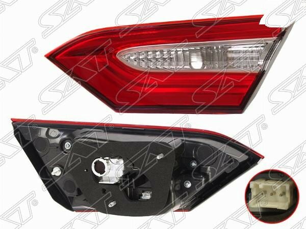 Фонарь в крышку багажника SAT ST-212-14T2R Toyota Camry XV70 17-22 правый