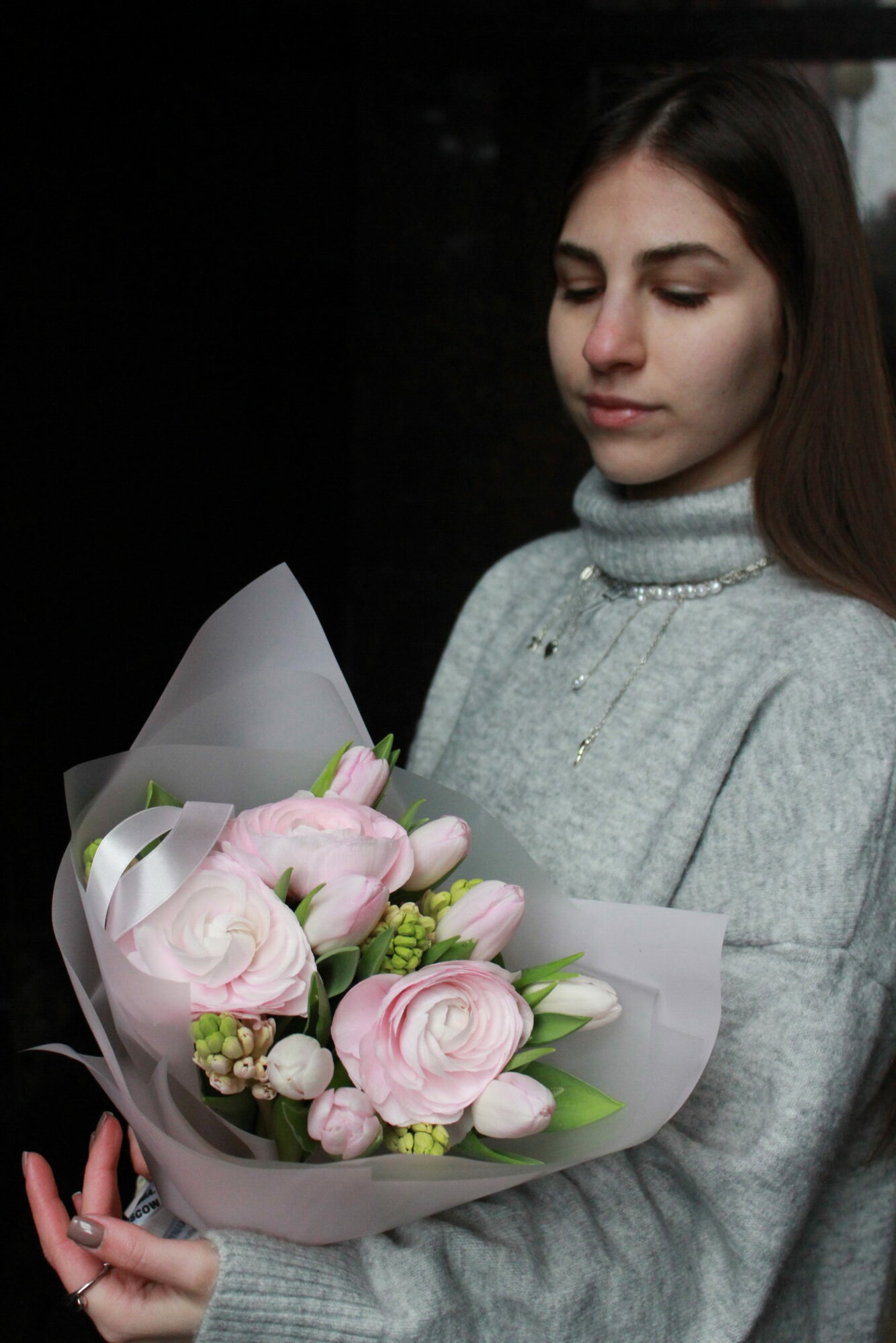 Розовый букет с гиацинтами "S" от студии цветов klumba.moscow