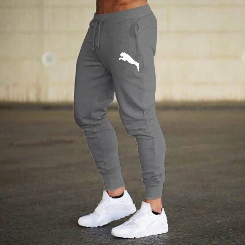 Брюки спортивные