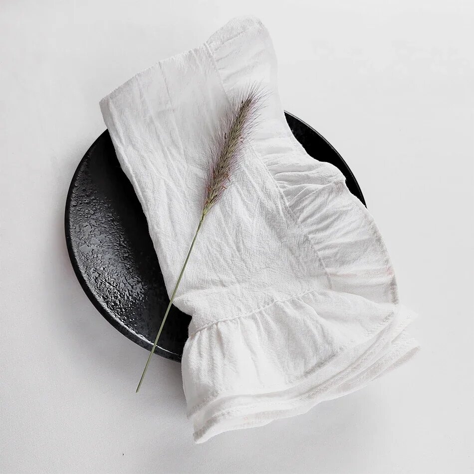 Хлопковые салфетки с рюшами для тарелок Белый, 45x45 CM, White 1PCS