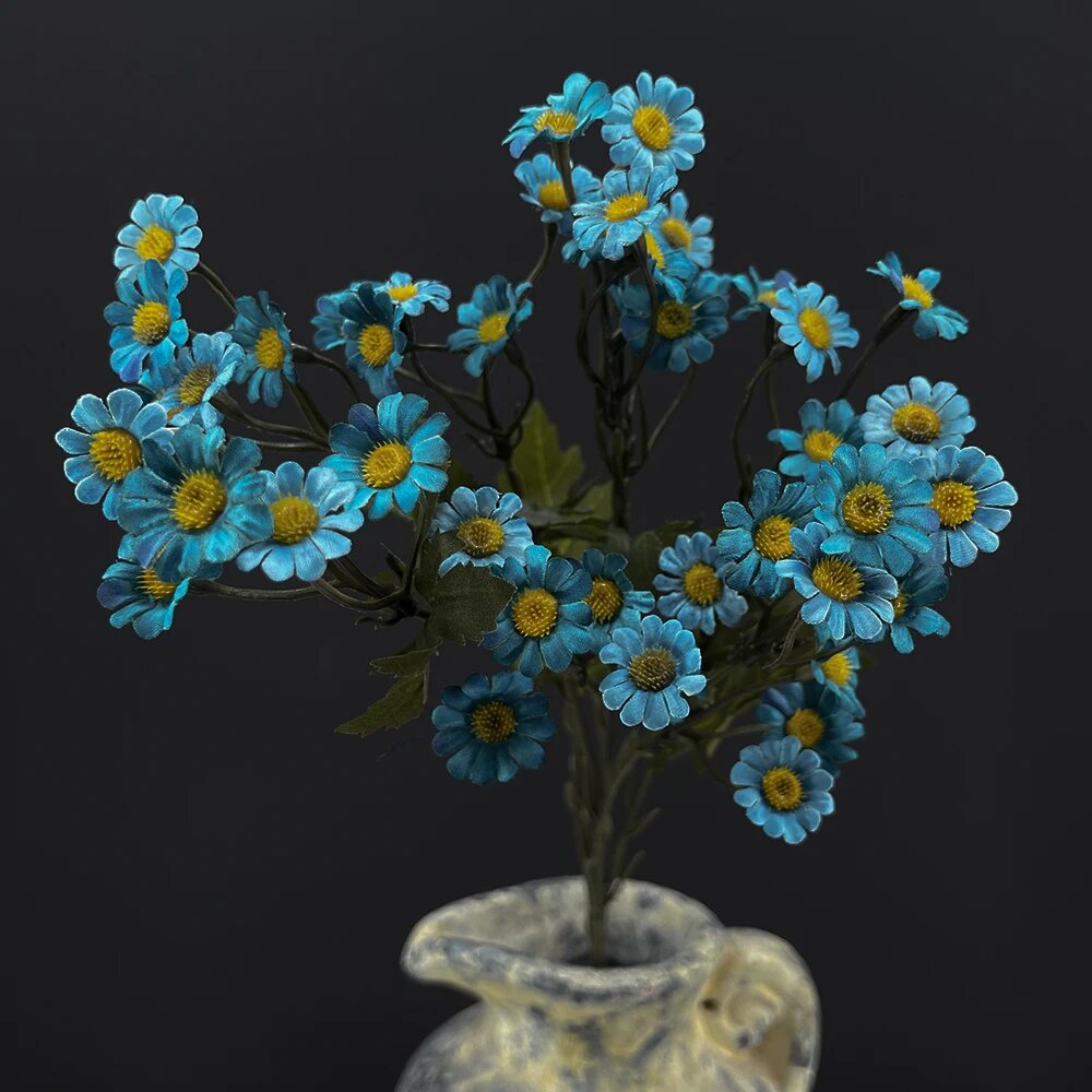 Искусственные цветы ромашки синие Nordic Blue