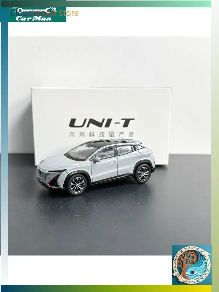 Эксклюзивная модель автоукрашения Changan UNIT 1:43 выполнена из сплава для интерьера.