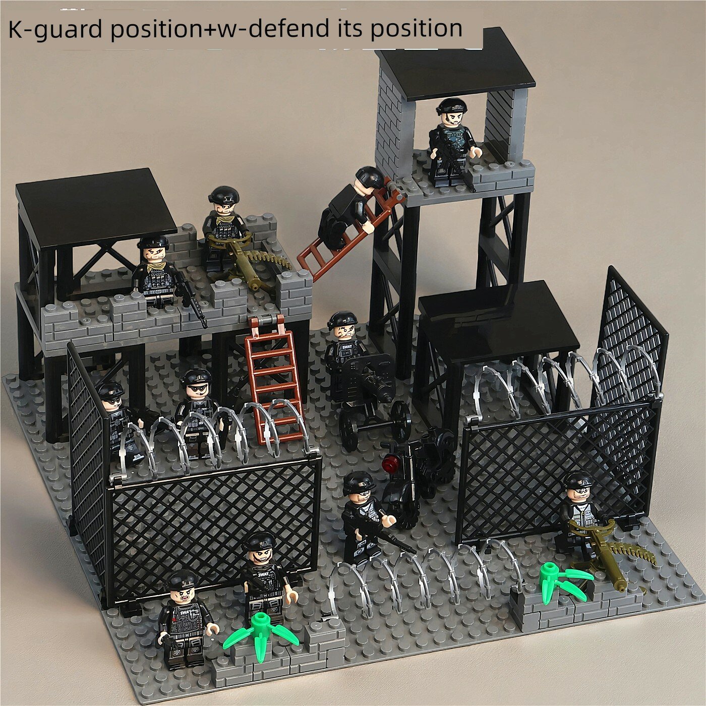 Набор LEGO Военный Полицейский Тактический Стражевый Башня W+K с Специалистом, Мотоциклом и Оружием для Мальчиков