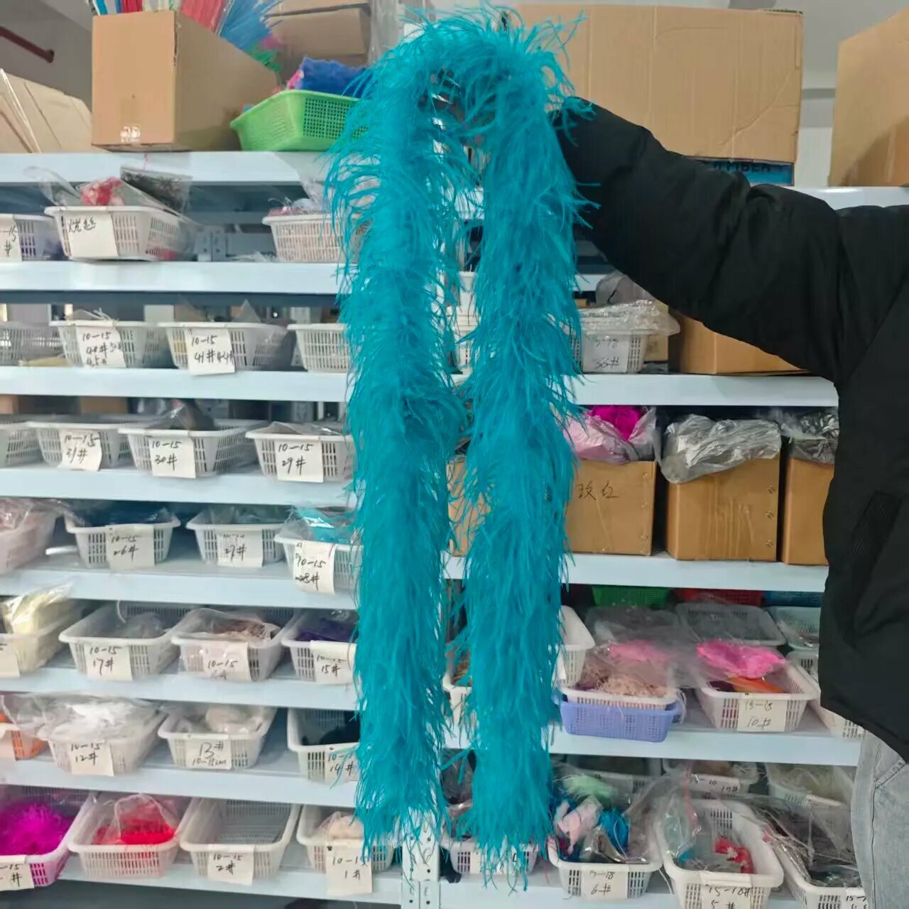 Боа из страусиных перьев, бирюзовый, 2 метра, 8ply