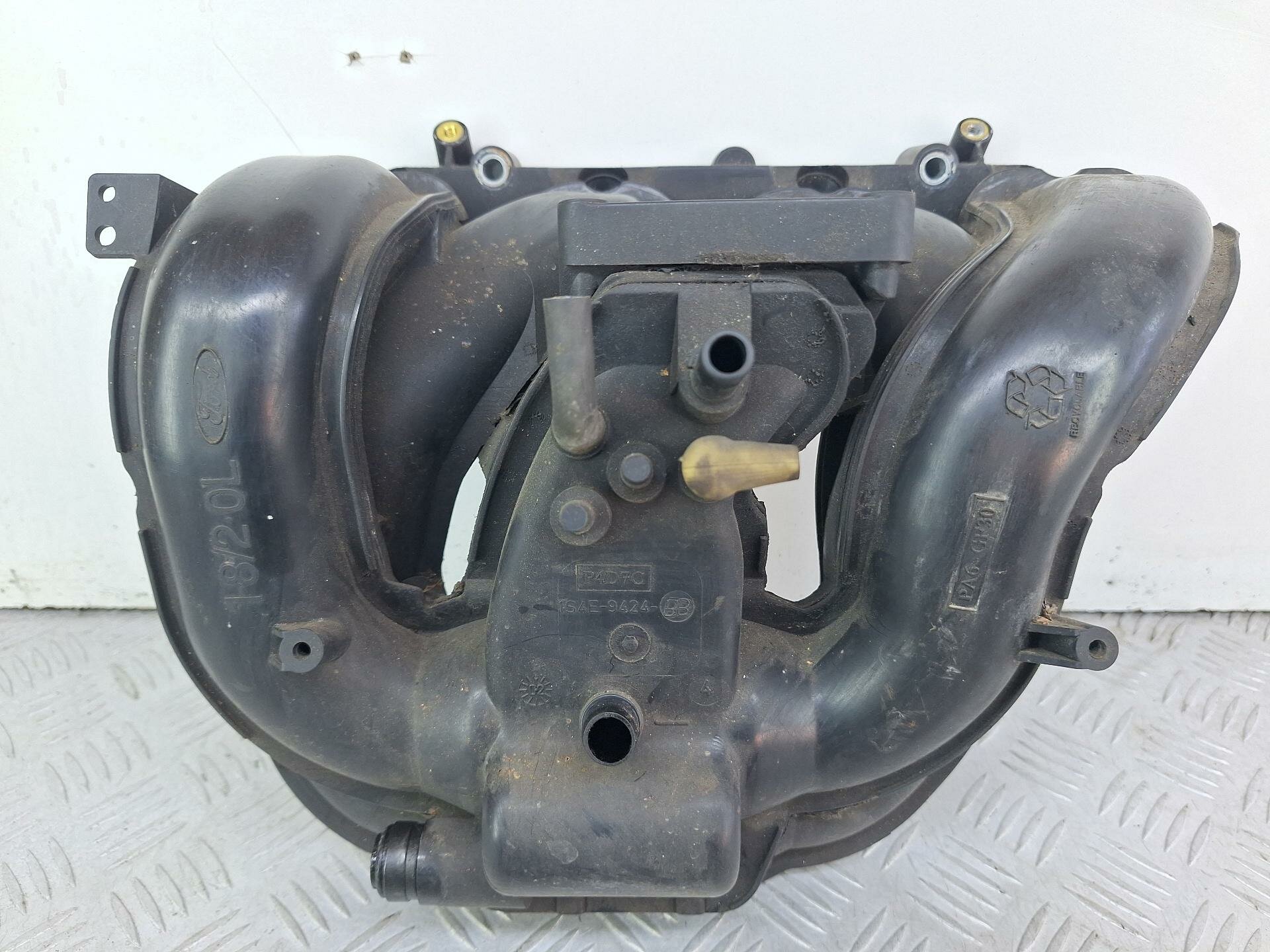 Впускной коллектор Ford Focus рест. (2001 - 2005) 1S4E9424BB