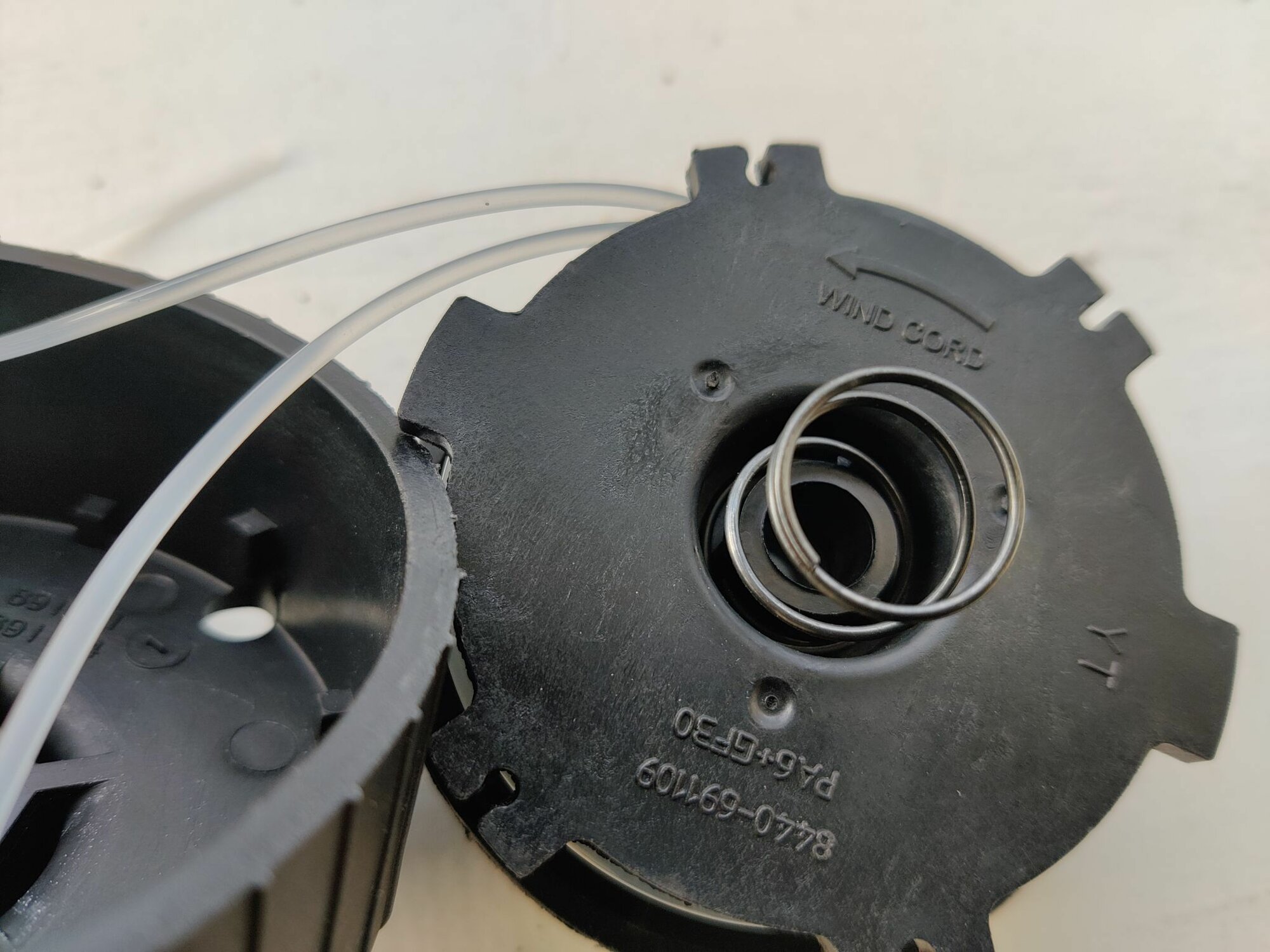 Шпуля для UR3500/UR3501/ makita (макита) (болт М6х1,00 правая резьба) (YA00474) аналог
