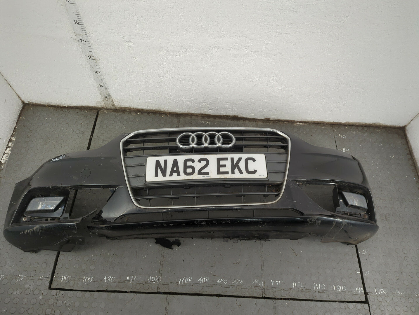 Бампер передний Audi A4 (B8) Б/У