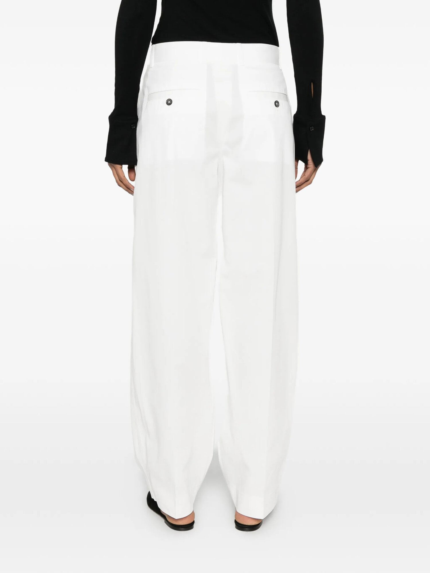 Брюки TOTEME Pleated wide-leg trousers, размер 42, white — фото 1