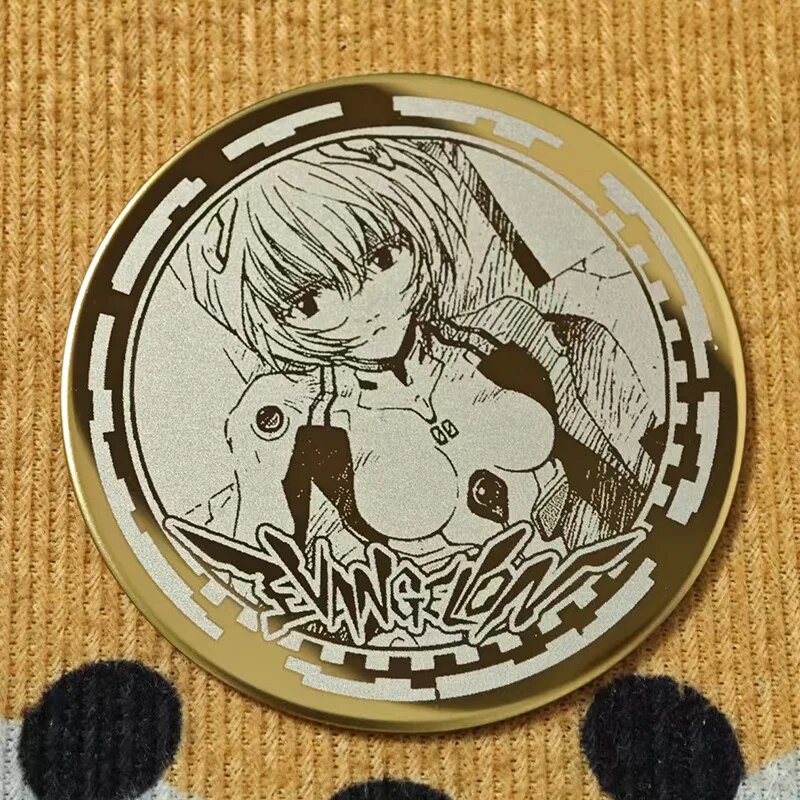 Брошь Bandai