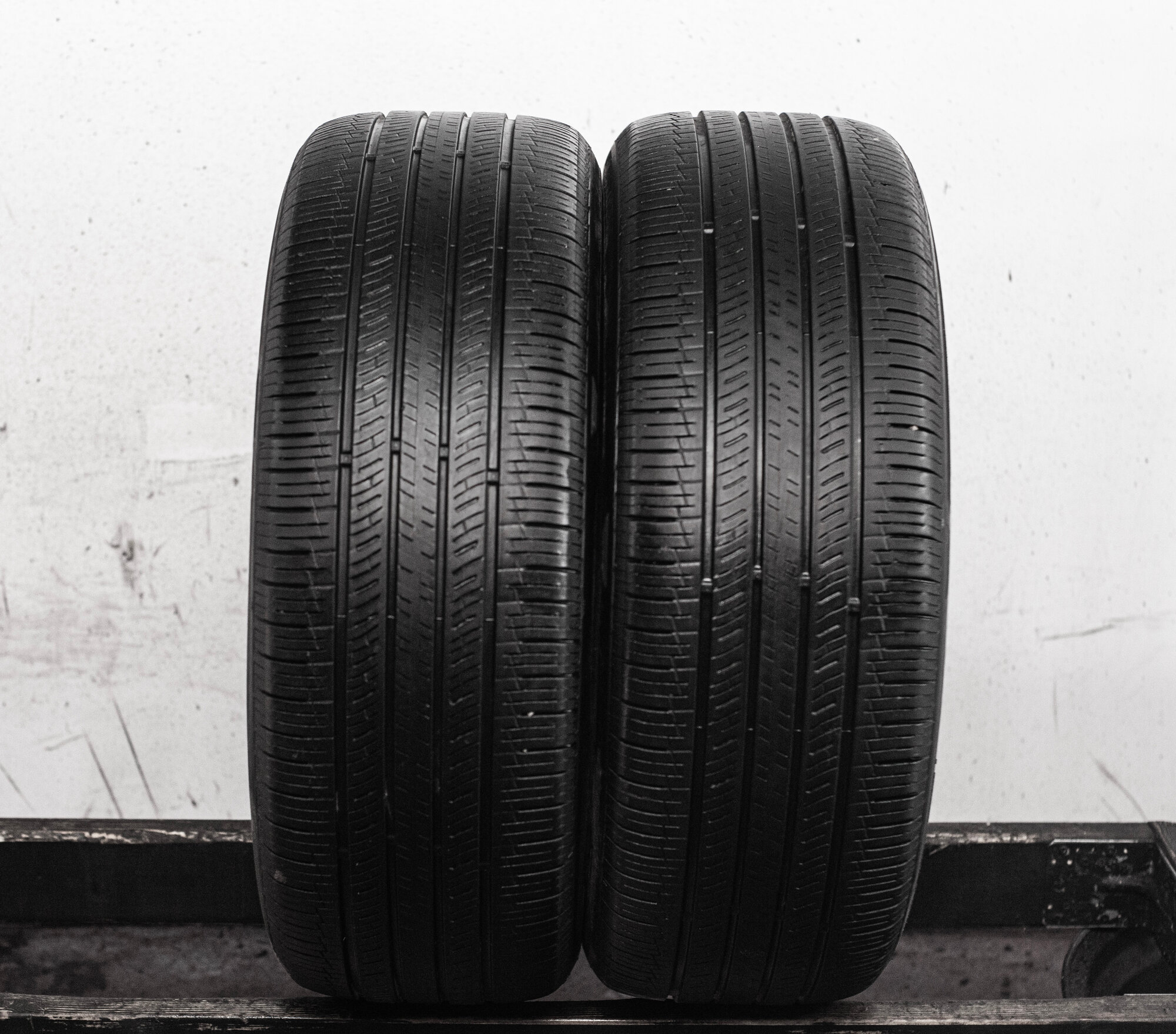 Nexen Roadian GTX 235/55 R19 101H