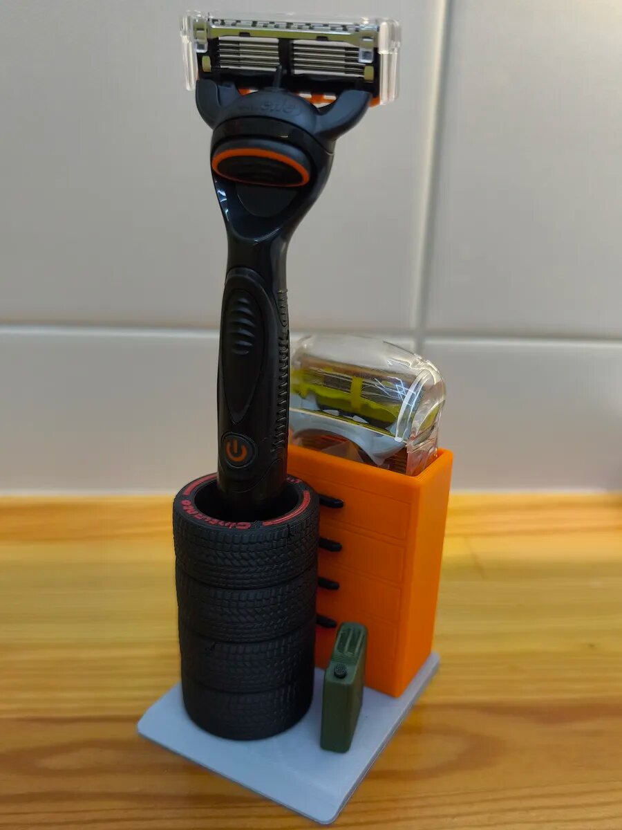 Подставка-держатель для бритвенного станка и сменных кассет