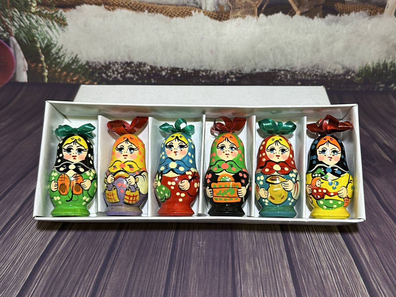 Новогодний набор 6 предметов Девочки матрешки