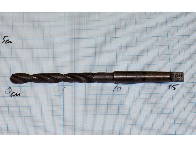 Сверло 9,5 мм р6м5к5 с коническим хвостовиком КМ1