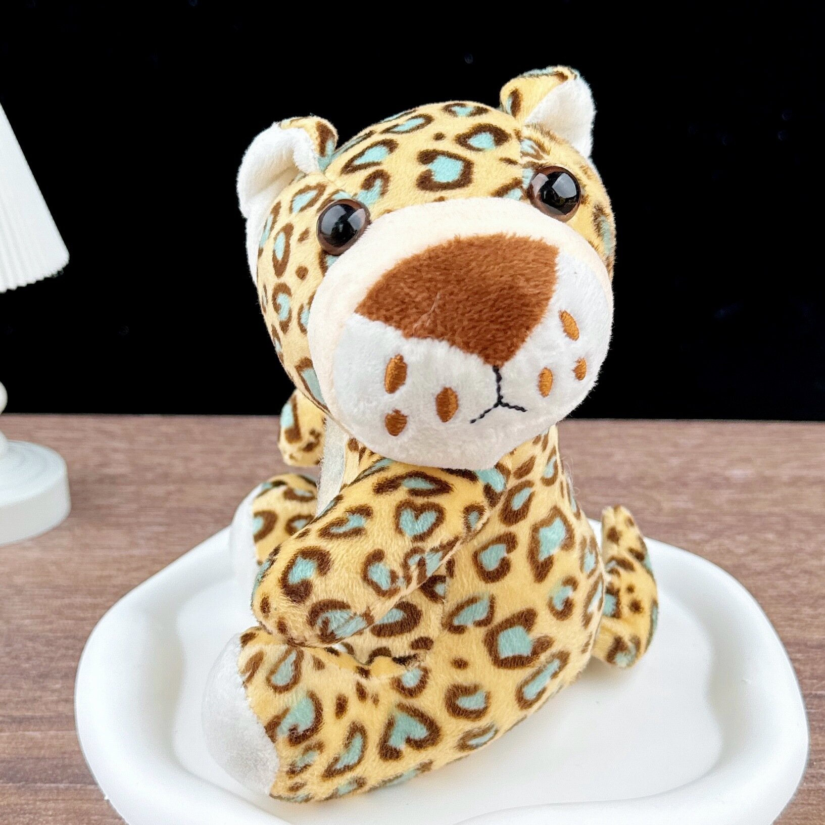 Милая мягкая игрушка-брелок Леопард, 15 см высотой, лесная тематика, маленький ключевой брелок для ключей, идеальный