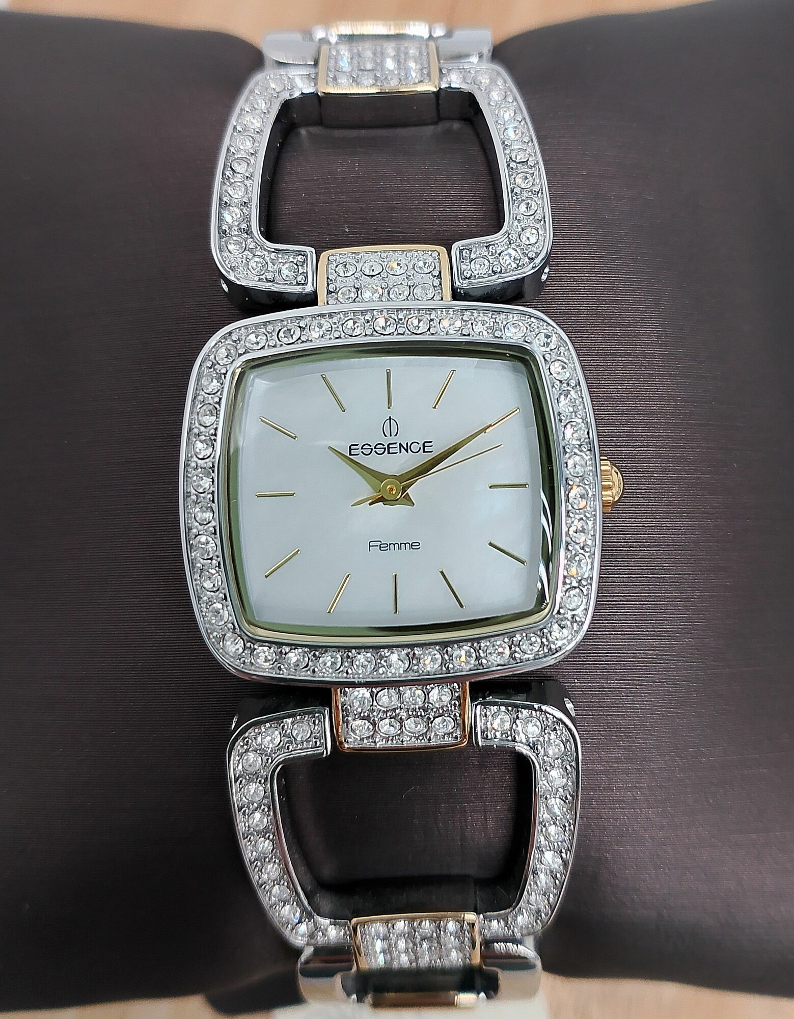 Наручные часы