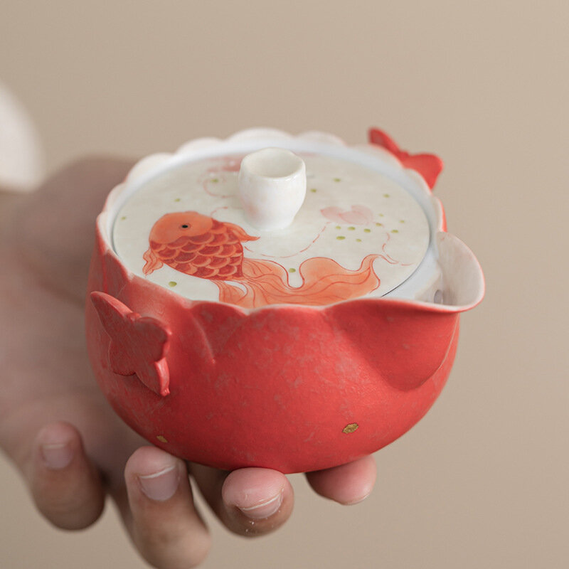 Керамический чайник ручной работы с красной ручной росписью кои, 150 мл